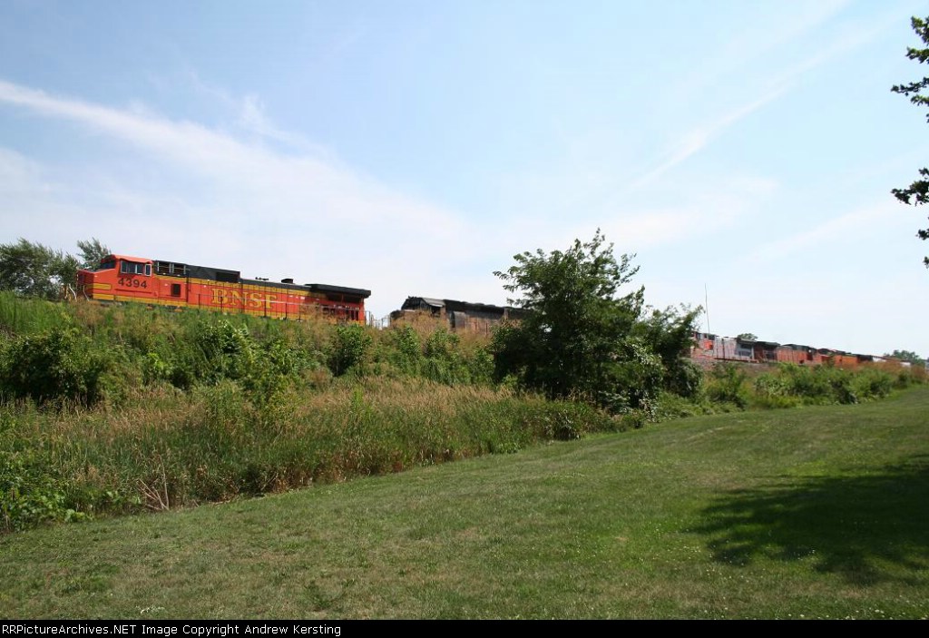 BNSF 4394